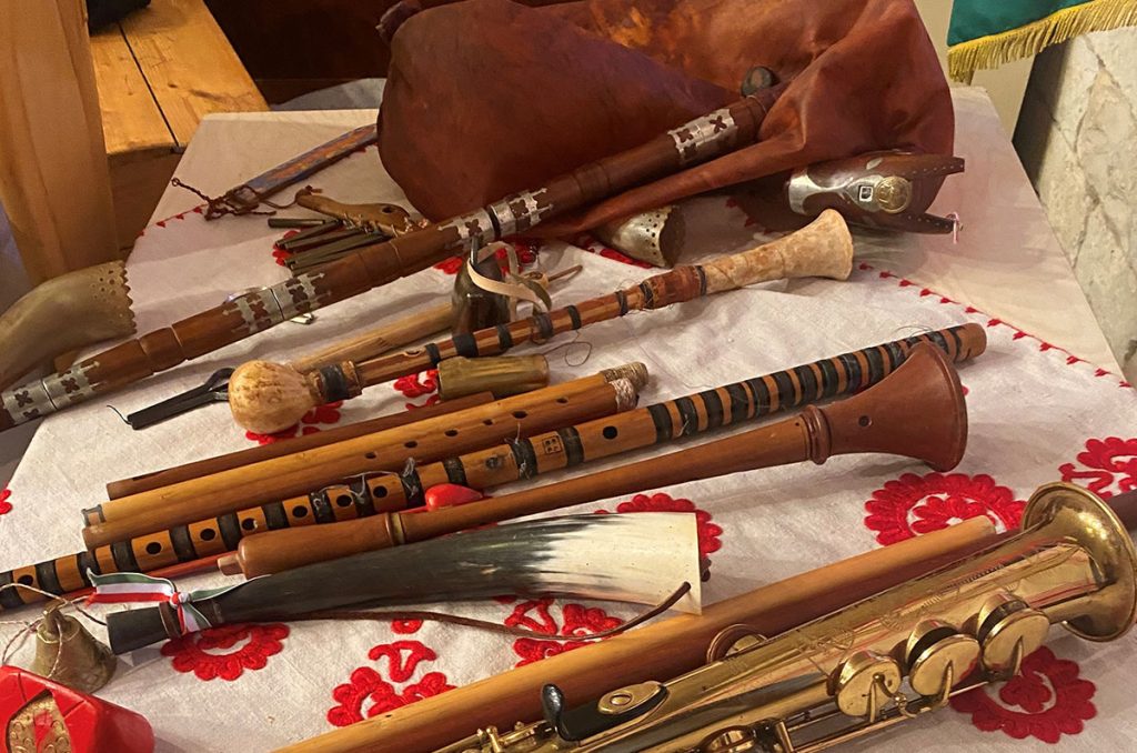 Aranyalma Páros: HANGOK SZÁRNYÁN - Margitszigeti Szabadtéri Színpad ...